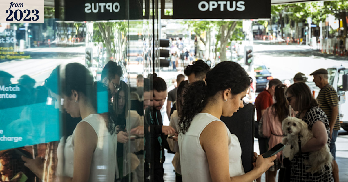 Optus outage: Victorian government to review telco relationship