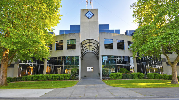 ASIC's registry office sells on whopping 14 pc yield