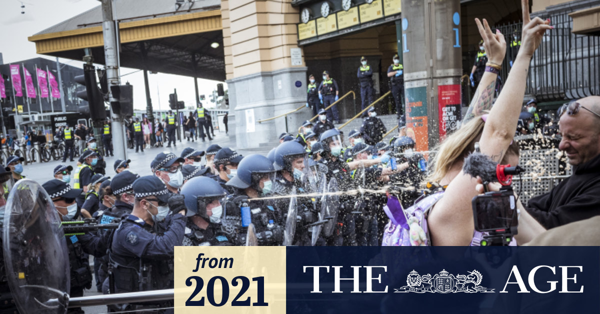 COVID Victoria: Police clash with protesters at anti-lockdown rally in ...