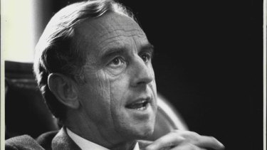 Victorian Premier John Cain remembered by hundreds at state memorial ...