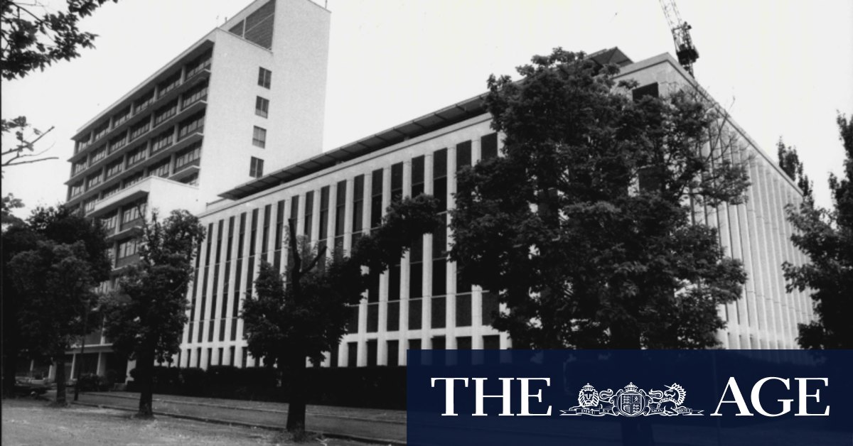 From the Archives, 1973: Police raid ASIO headquarters in Melbourne