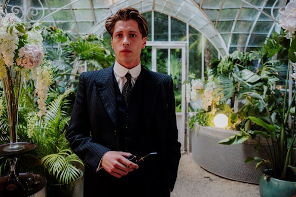 This is Not a Murder Mystery review: Salvador Dali, Rene Magritte and ...