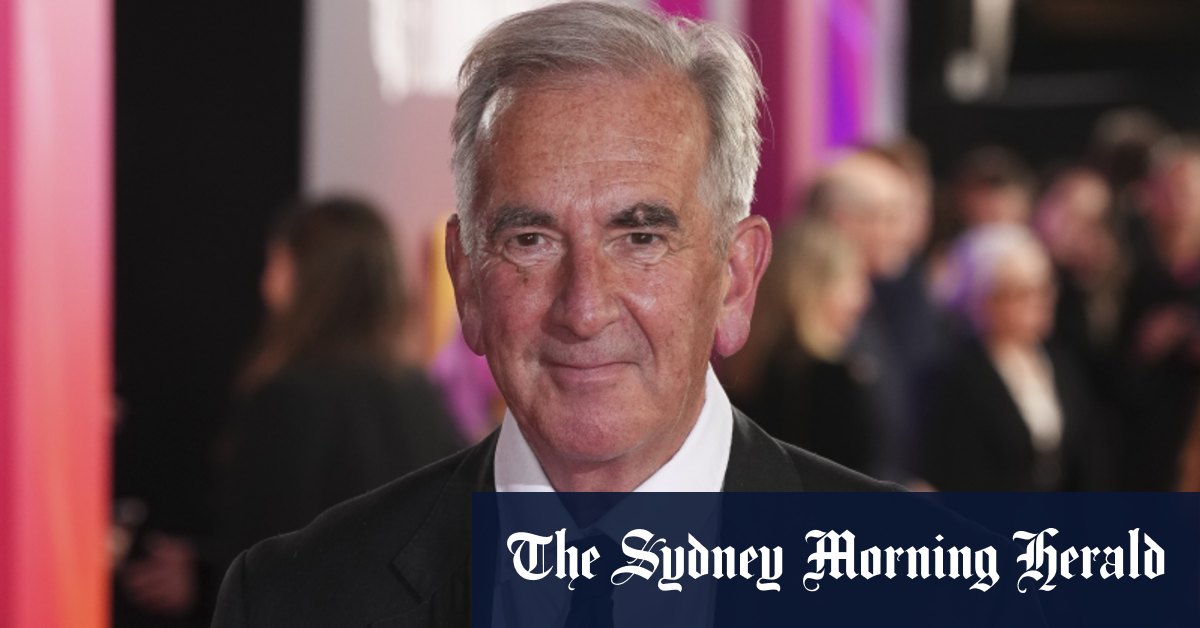 Robert Harris’ Precipice is a juicy tale of state secrets and hidden love