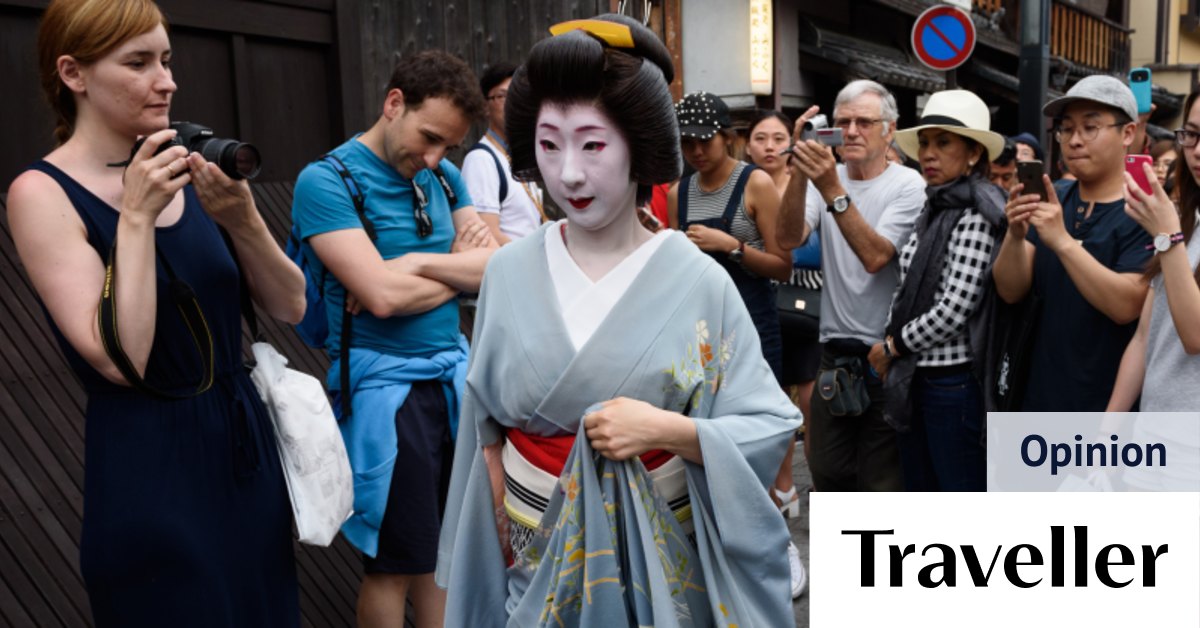 Overtourism and other tourist problems: 50 ways to be a better traveller