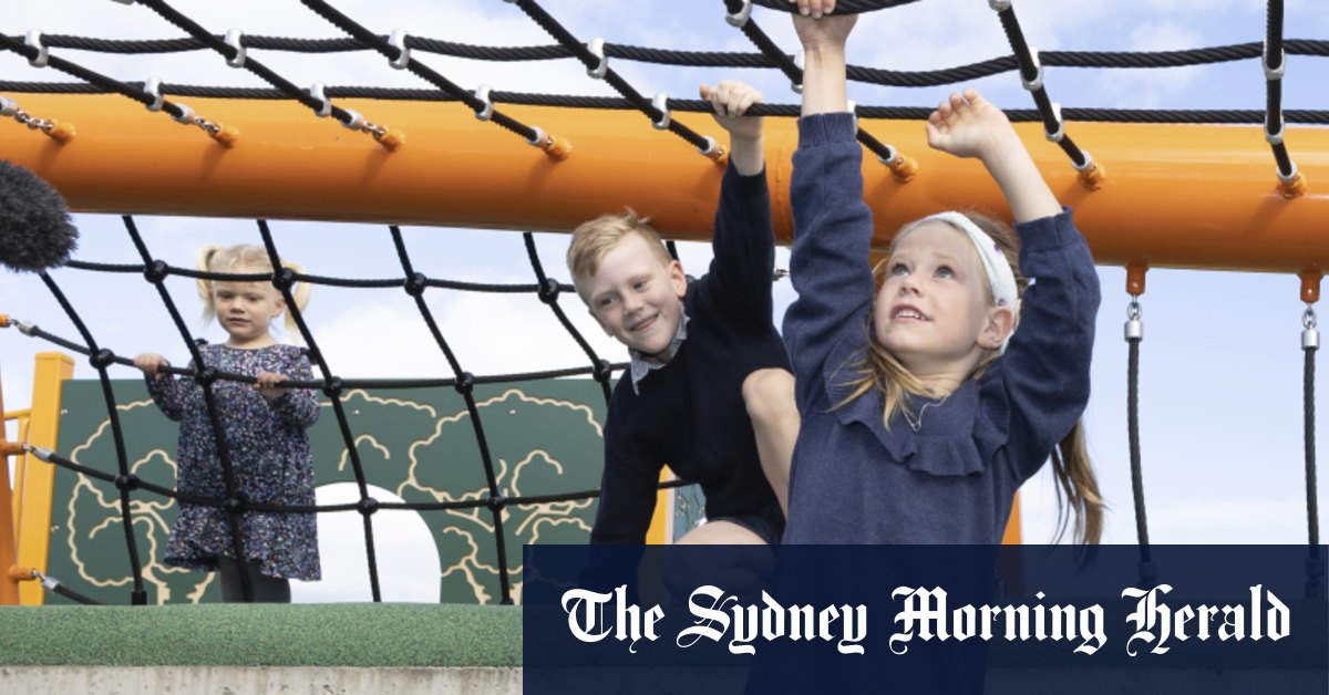 Why letting kids fight with sticks can help them understand risk