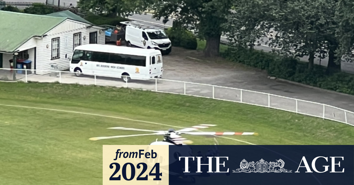 Lindsay Fox sparks outcry after Melbourne High helicopter landing pad ...