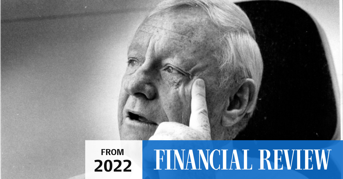 Former Financial Review editor-in-chief Max Walsh is dead at 84