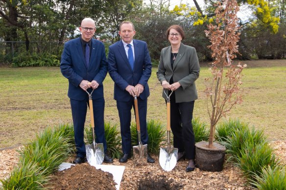 Tony Abbott Corridor of Oaks tree vandalised