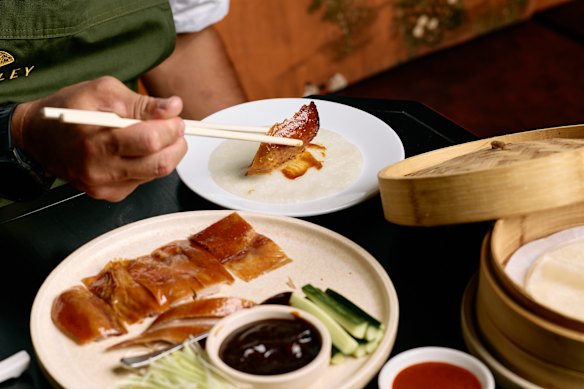 How to eat Peking duck pancakes, according to a star chef
