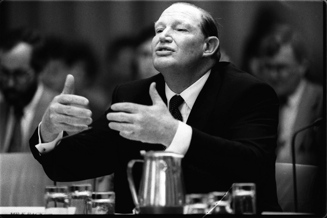 CEOs navigate Senate minefield with expert help”