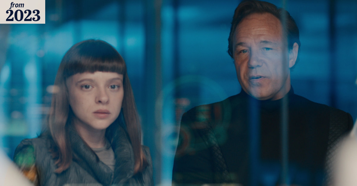 Detectives team up across time in this irresistible sci-fi thriller