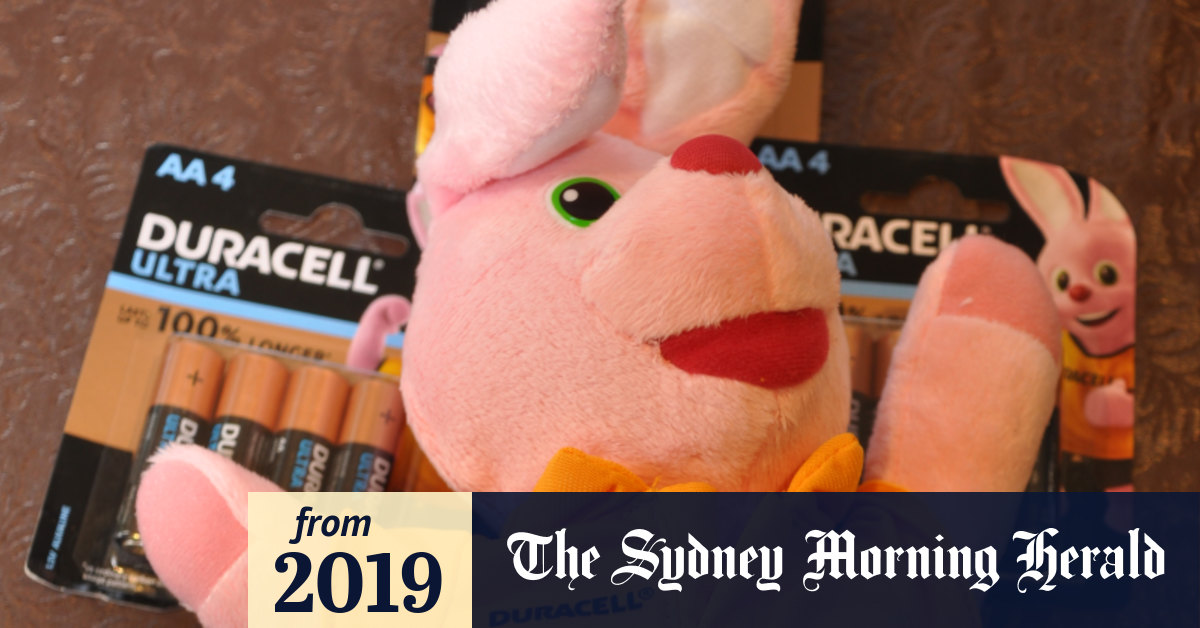 Battery leakage redux: Duracell sends in the bunny