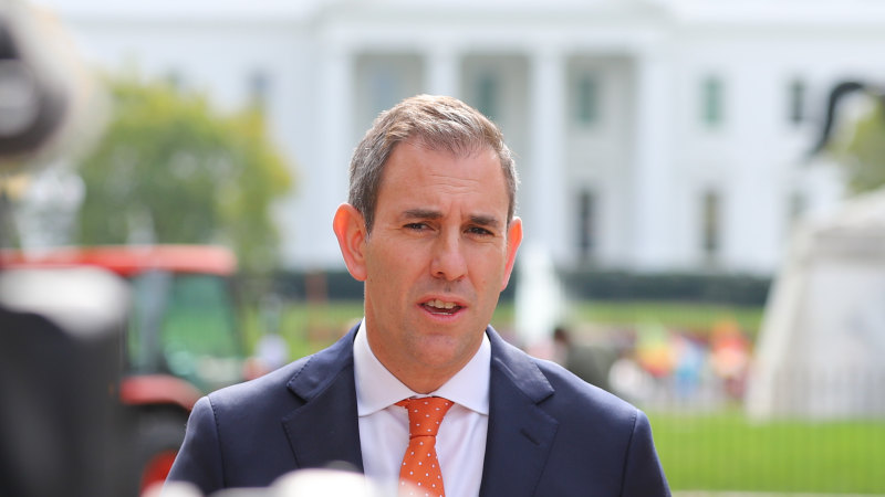 Ex-minister who ousted Scott Morrison from Tourism Australia says he ...