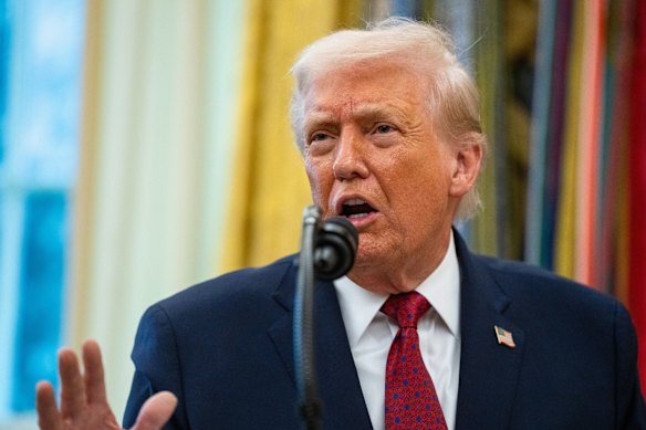 Venezuela blockade: Donald Trump orders military blockade of ...