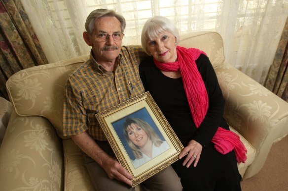 The blind alley in a straight street