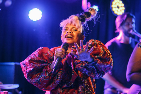 Ngaiire effortlessly establishes her own musical world in intimate show