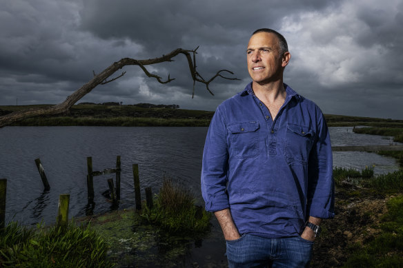 Book review: Jock Serong pivots between 1916 and 1993 in Cherrywood