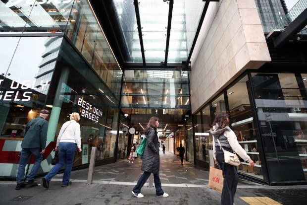 NZ recession: Data confirms economy contracted for second consecutive ...