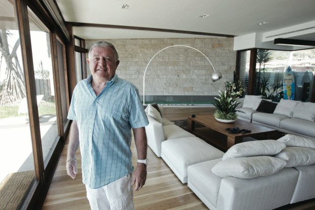 Billionaire pubs owner Bruce Mathieson calls for Endeavour chairman to ...