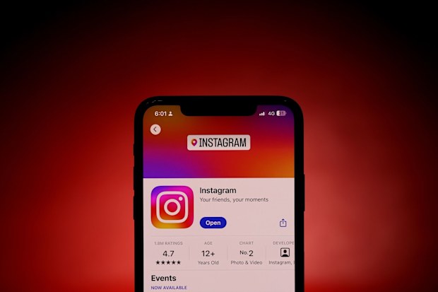 Australia social media ban: Meta to delete accounts of users under 16 ...