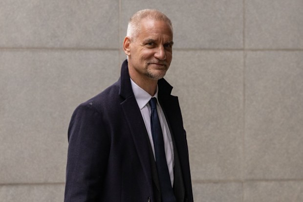 1MDB Tim Leissner: Ex-Goldman banker gets two-year prison sentence in ...