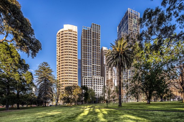 No crises, only false alarms as Victoria’s builders go back to work