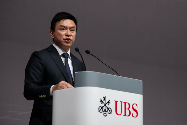 UBS Asia heads fly to Sydney for Credit Suisse meetings