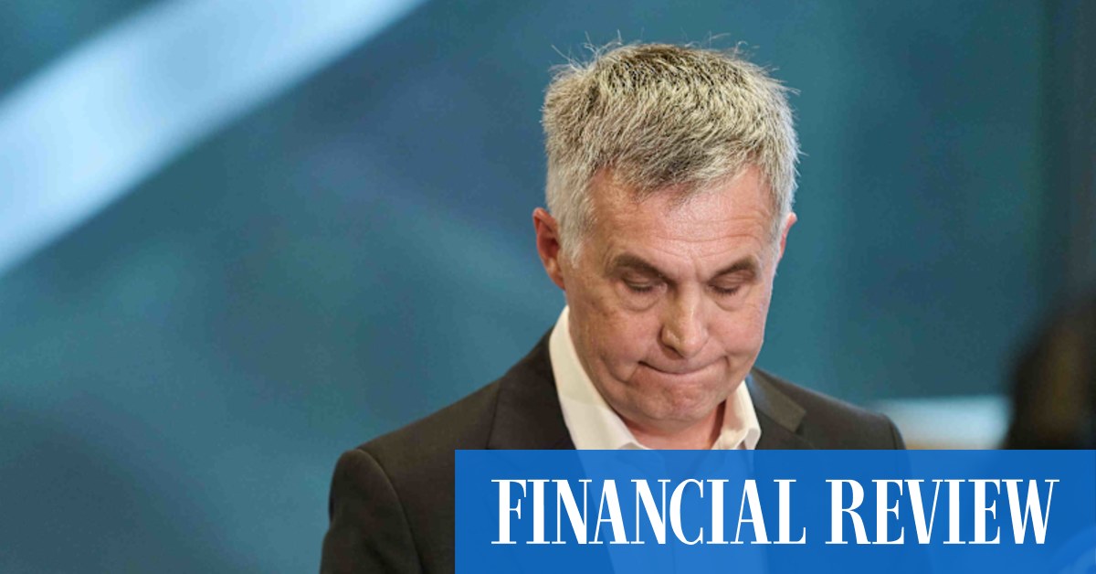 Optus 000 outage: CEO Stephen Rue needs to take himself off mute