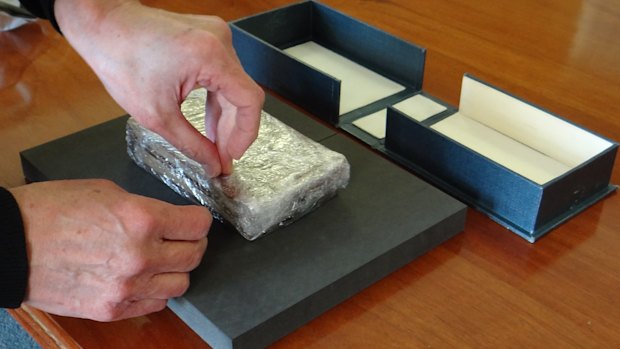 Charles Darwin’s stolen notebooks returned to Cambridge after 20 years