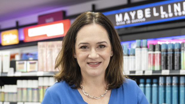 Wesfarmers, Woolworths follow global retailers into telehealth and pharmacy