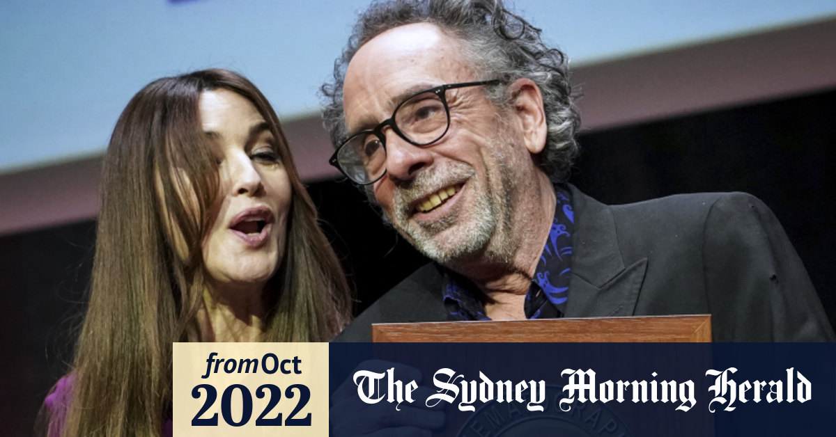 Tim Burton attacks Disney after comparing himself to Dumbo