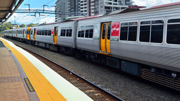 Queensland bandit fleeces rail worker of uniform
