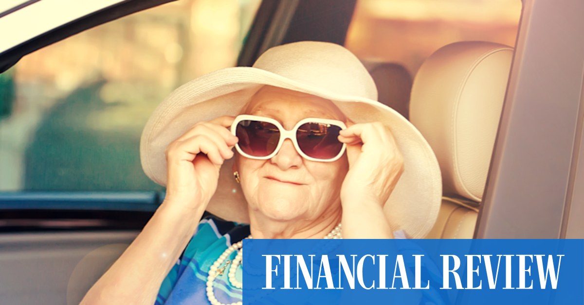 Phudi sexy she has especially beautiful eyes and a lovely