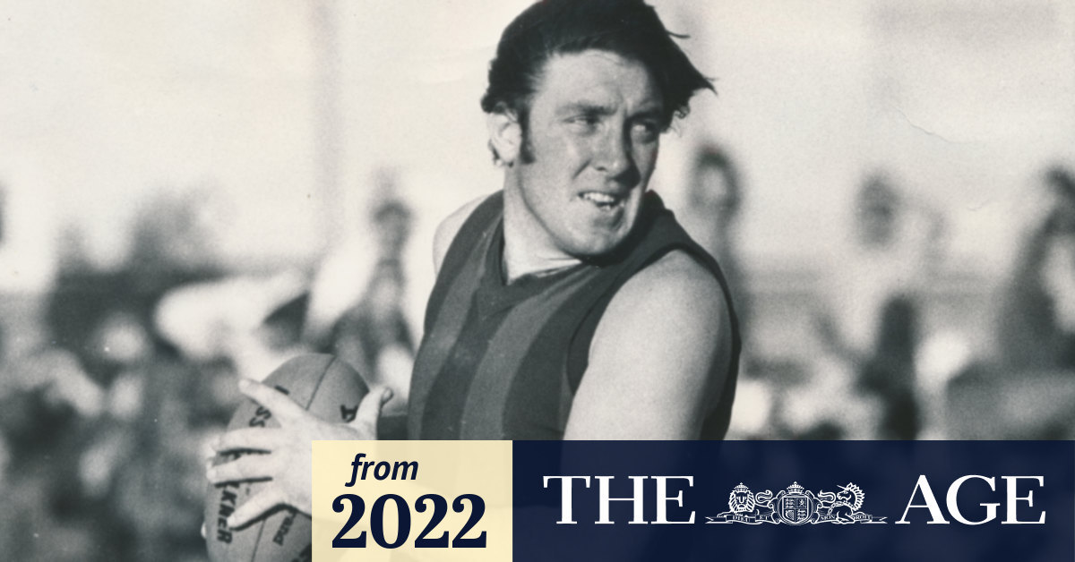 VFA legend Fred Cook dies aged 74