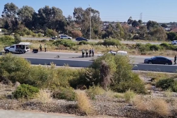 Crash mystery in Bennett Springs as police arrive to abandoned scene