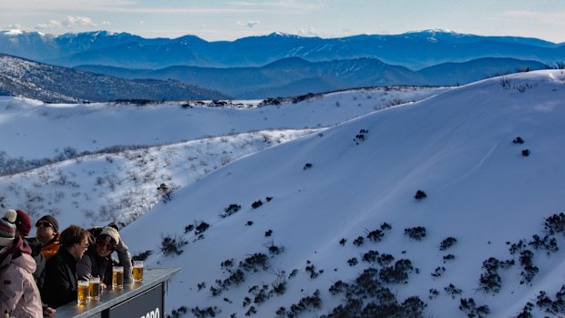 'Huge season': Victorian snowfields mark record year after heavy falls
