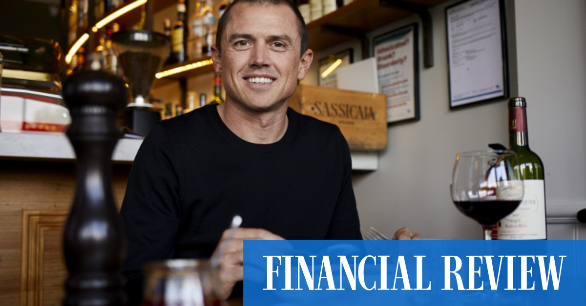 Simon Gerrans, SBS Tour de France commentator and former pro cyclist ...