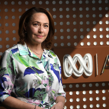 Social media: Why ABC journalist Lisa Millar gave up on Twitter