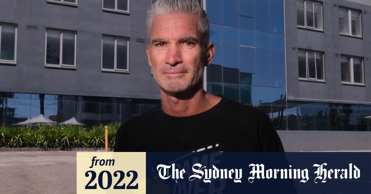 Craig Foster leads Republic Movement vote as committee backs progressives