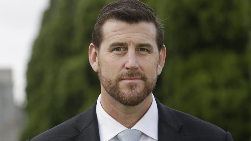 Call to speed up Ben Robert-Smith probe condemned as 'highly inappropriate'