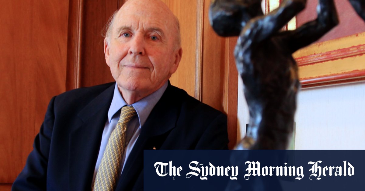 Businessman Robert Albert dies