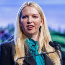 ASX 200 LIVE: Shares flat; WiseTech, Xero shares rally