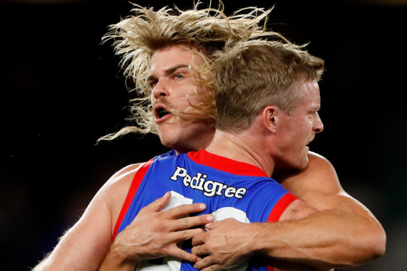 AFL 2022 round 3 LIVE updates: Western Bulldogs beat Sydney Swans ...