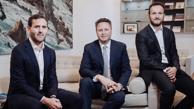 Perennial closes $200m third private to public fund