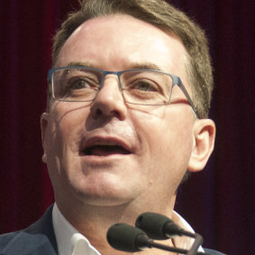 Logan mayor Luke Smith to fight corruption charge