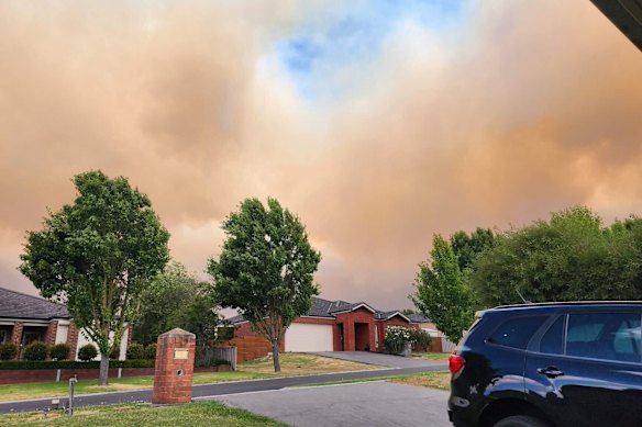 Victoria Bushfires as it happened: State of Disaster declared as dozens ...
