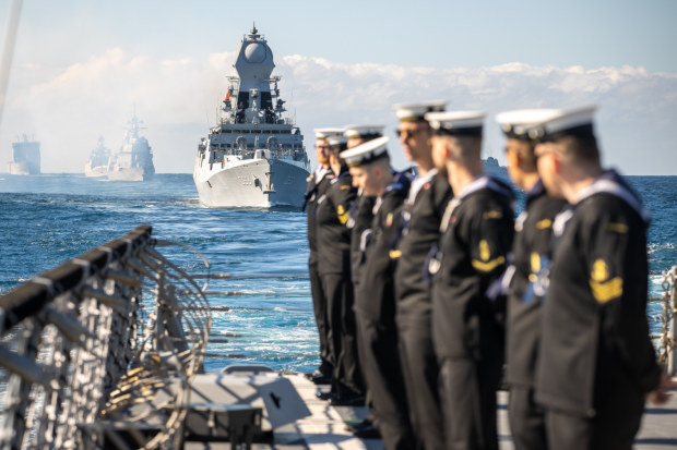 ‘Max chickens’ allows HMAS Brisbane to test the limits in Exercise Malabar