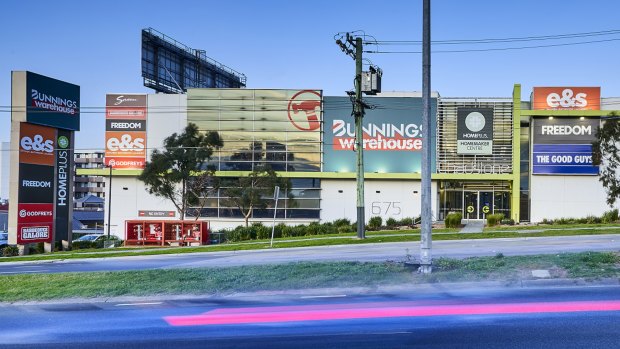 Bunnings hardware sites hit the market