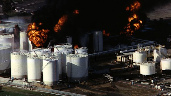 From the Archives, 1991: Black cloud smothers Melbourne from Coode ...
