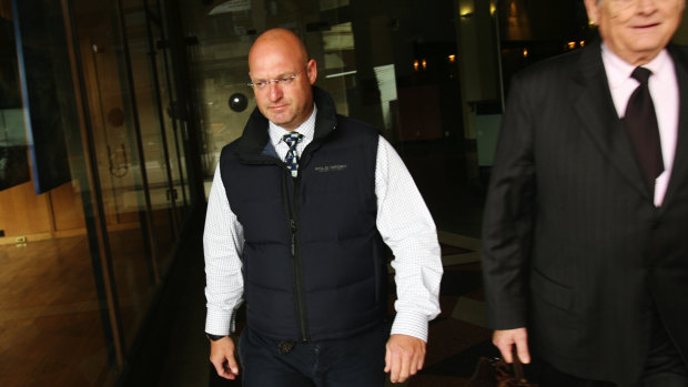 Convicted conman Matt Simons up to his old tricks